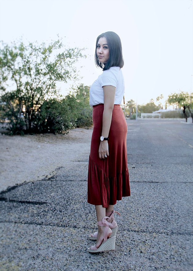 One Skirt Three Styles : Drop Hem Midi Skirt - All About Good Vibes