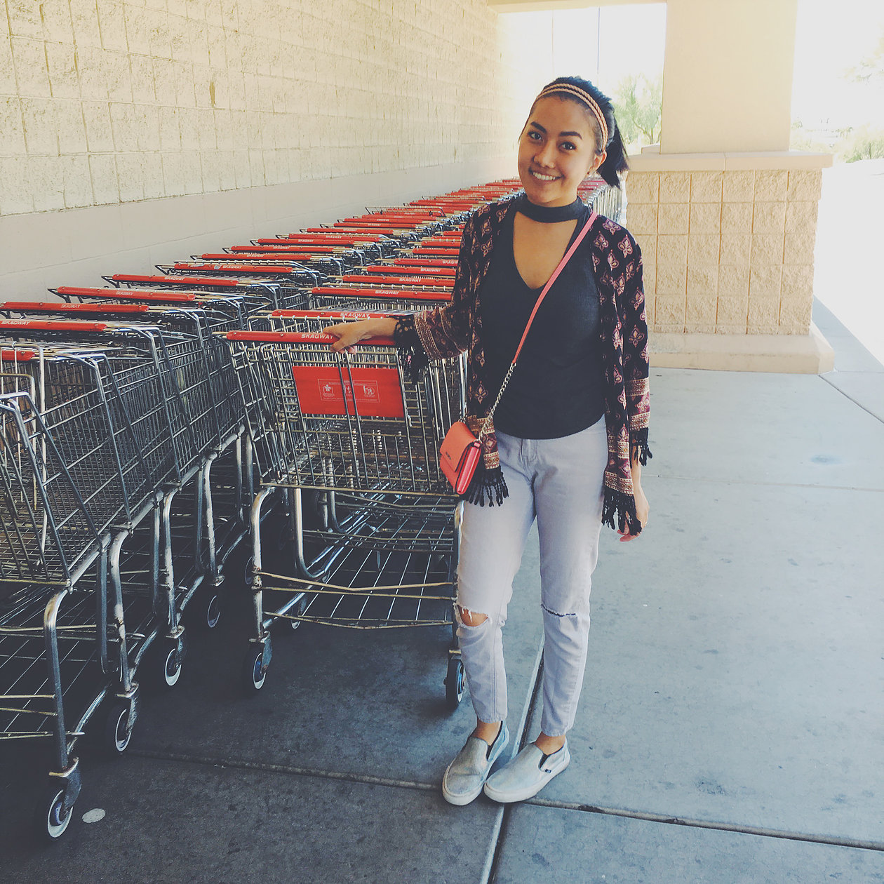 7 Days 7 Outfits | Day 6 Snacks Shopping Day - All About Good Vibes
